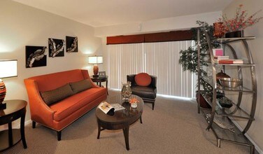 Colony Point Apartments Rentals - Norfolk, VA | Apartments.com