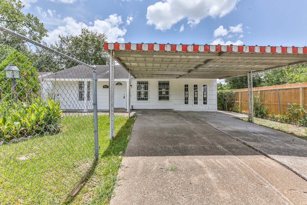 4902 Pershing St, Houston, TX 77033 - House Rental in Houston, TX ...