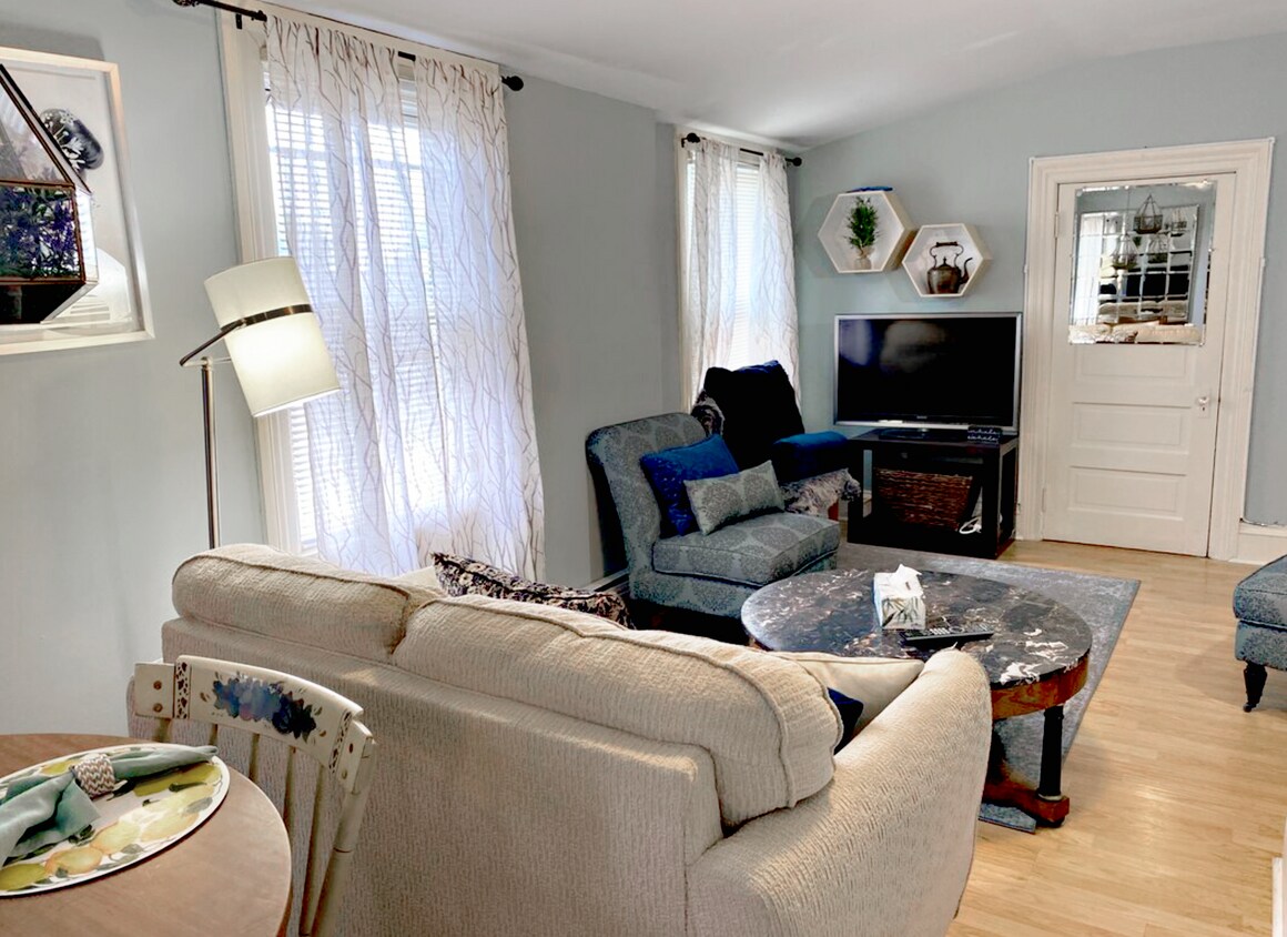 619 Smith St Unit 619 3rd Floord, Providence, RI 02908 - 619 Smith St Providence, RI 02908 ...