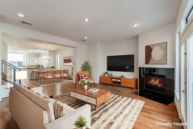 4320 Blossom St, Houston, TX 77007 - Condo for Rent in Houston, TX ...