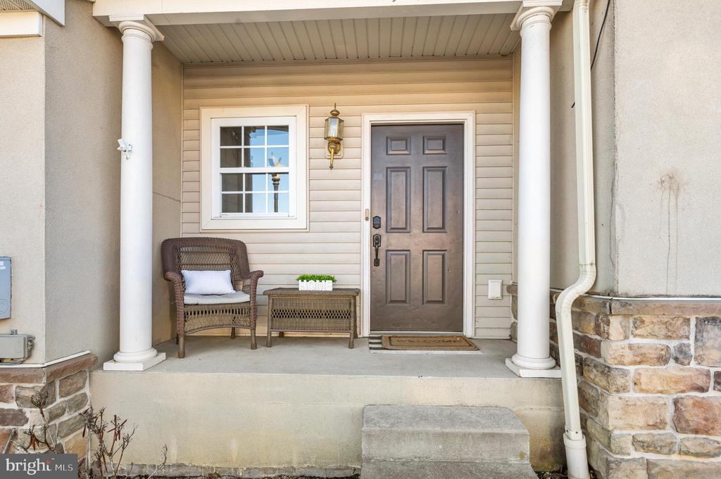 524 Barnhardt Way, West Reading, PA 19611 - Townhome Rentals in West ...
