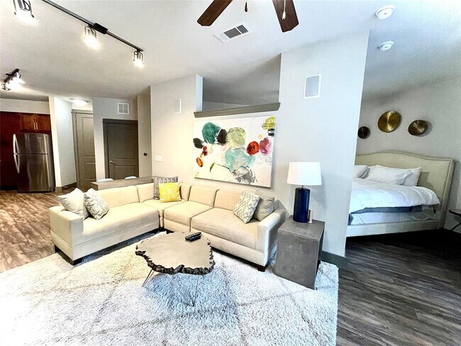 2910 Milam St Unit 1321, Houston, TX 77006 - Condo for Rent in Houston ...