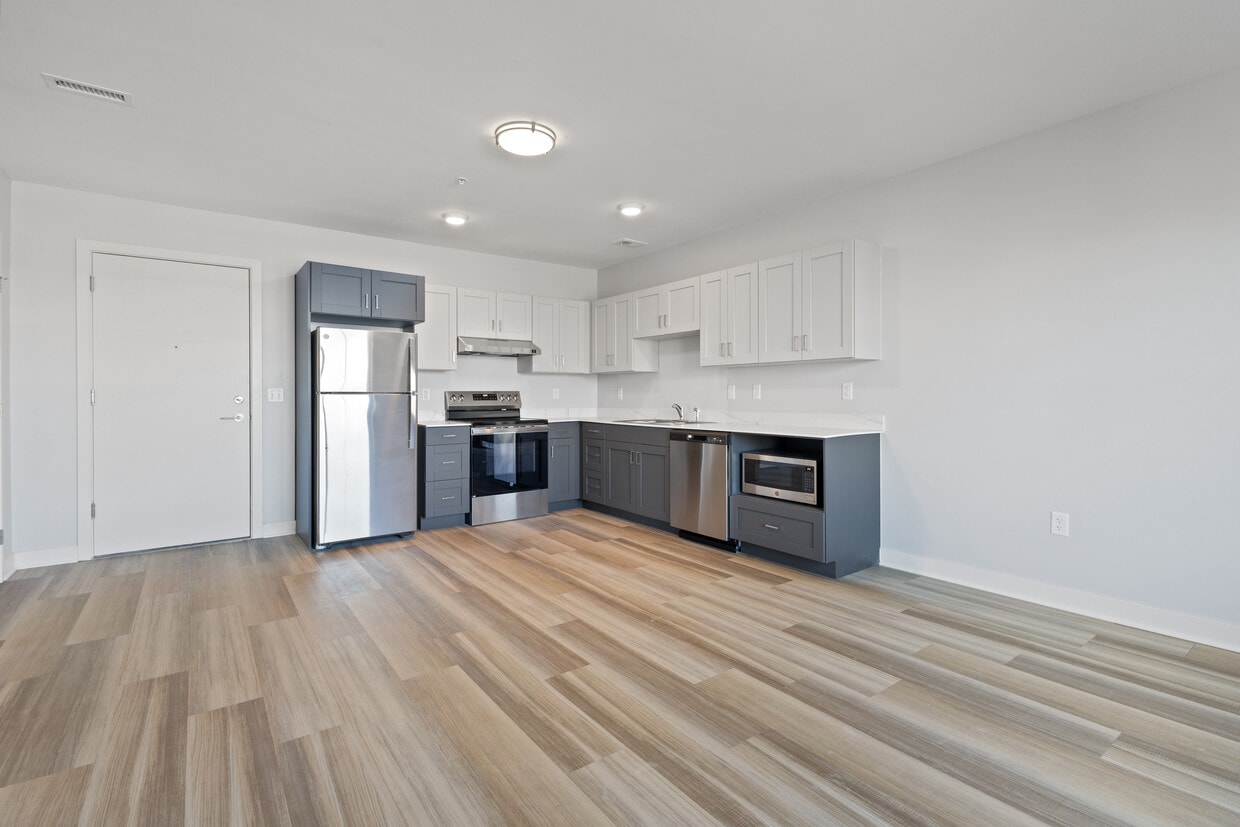 Rose St. Senior - 530 S Rose St Kalamazoo, MI 49007 | Apartments.com