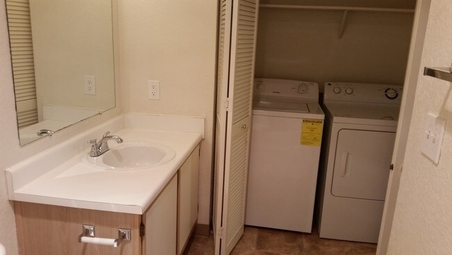 Hampton Ridge Apartments - Tigard, OR | Apartments.com