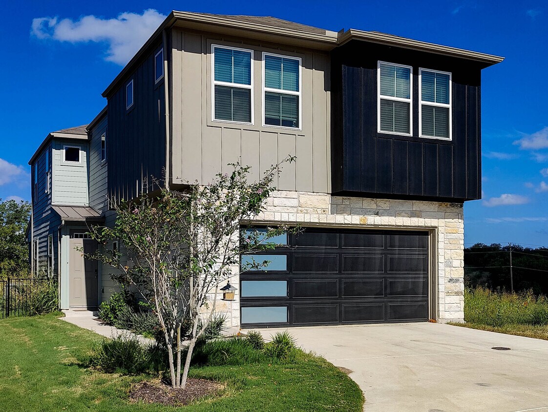 7600 Darby Swank Vw, Austin, TX 78744 - House Rental in Austin, TX ...