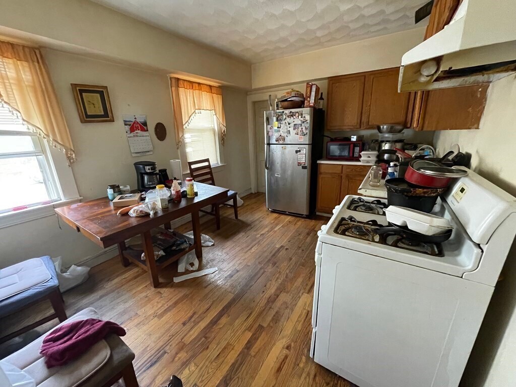 19 Bullard St Unit 2, Boston, MA 02121 - 19 Bullard St Boston, MA 02121 ...