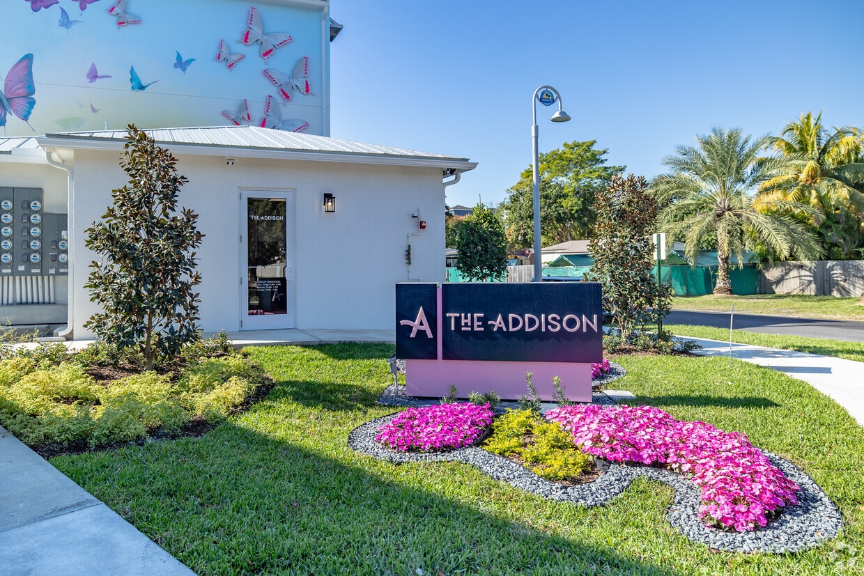 The Addison in Palmetto Bay Townhomes for Rent - Palmetto Bay, FL ...