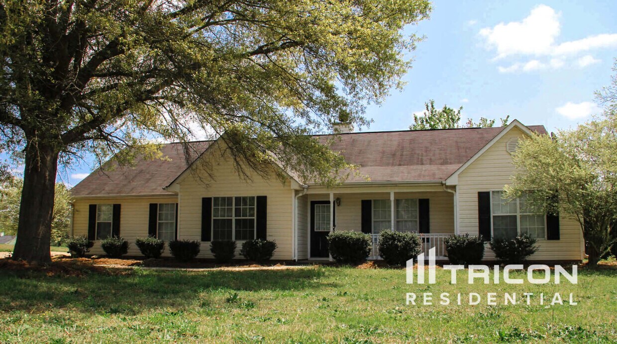 175 Cedar Ridge Road Locust Grove GA - Alquileres en Locust Grove, GA ...