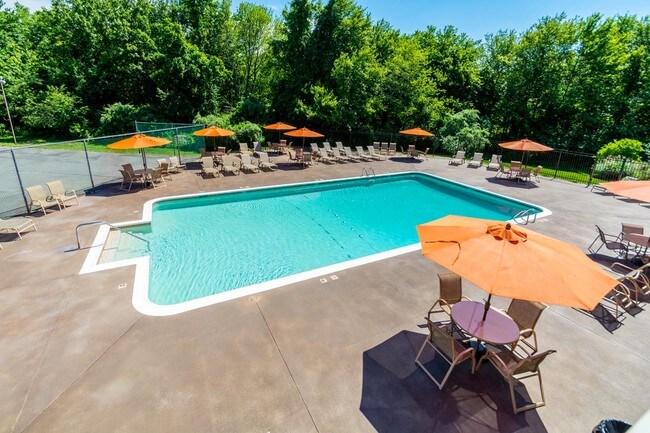 Villa Del Rio Apartments - Warwick, RI | Apartments.com