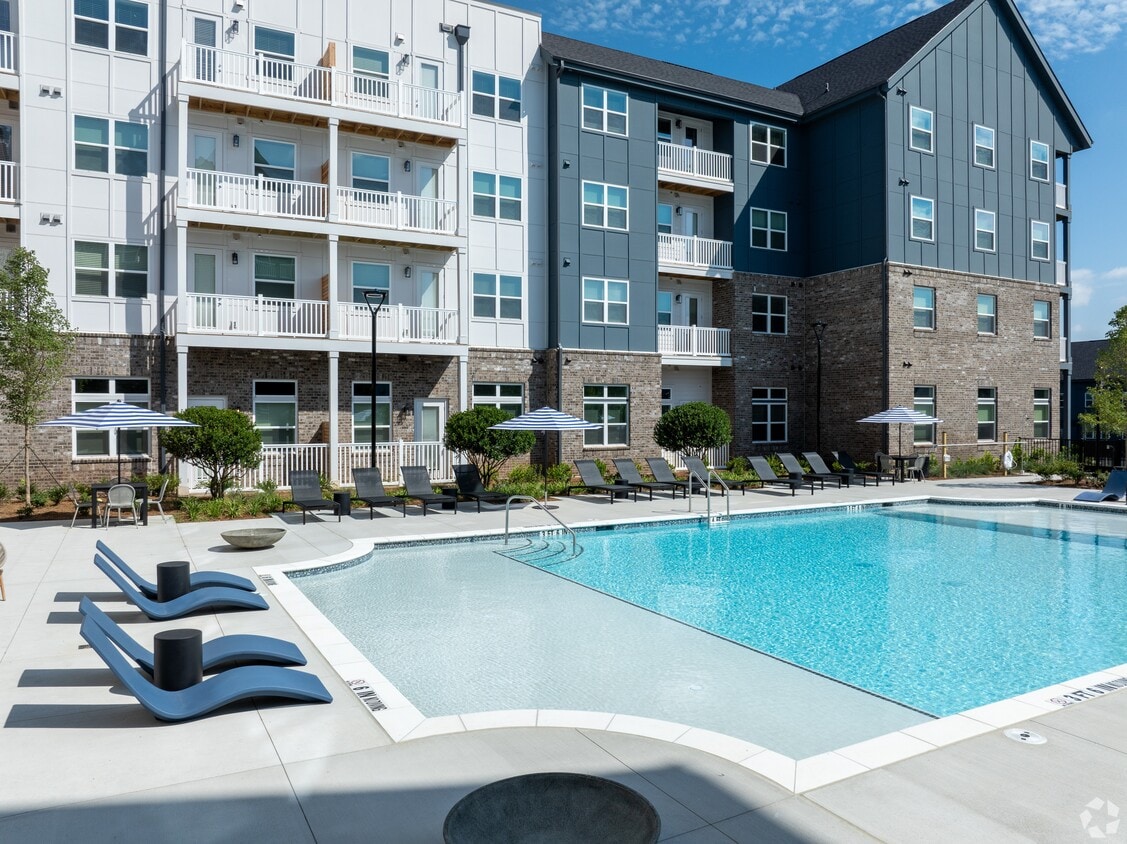 The Laurel at Flowery Branch - 1100 Harwood Rd Flowery Branch, GA 30542 ...