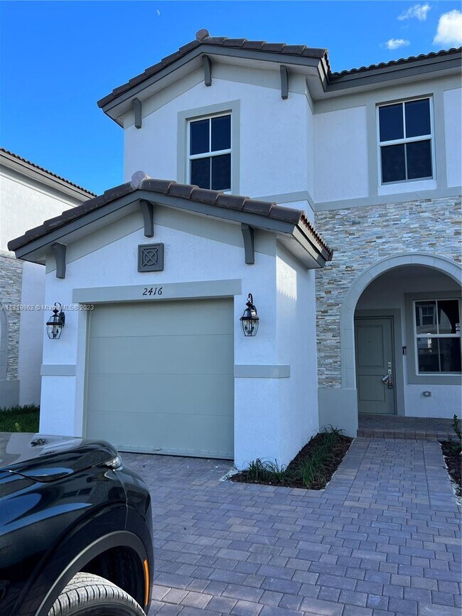 2416 NW 131st St, Miami, FL 33167 - House Rental in Miami, FL ...