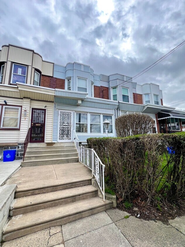 5646 Kingsessing Ave, Philadelphia, PA 19143 - Townhome Rentals in ...