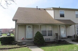 Sterling Woods Condominiums Apartments for Rent with Extra Storage ...