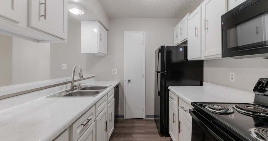 Hamlet Apartments - 2210 Ep True Pky West Des Moines, IA 50265 ...