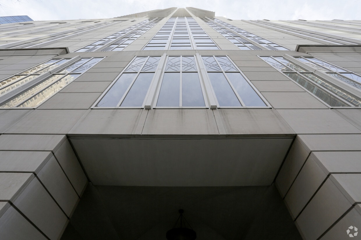 55 E Erie St, Chicago, IL 60611 - 55 E Erie St Chicago, IL 60611 ...