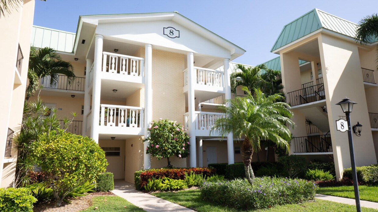 8 Colonial Club Dr Unit 302, Boynton Beach, FL 33435 - Condo for Rent ...
