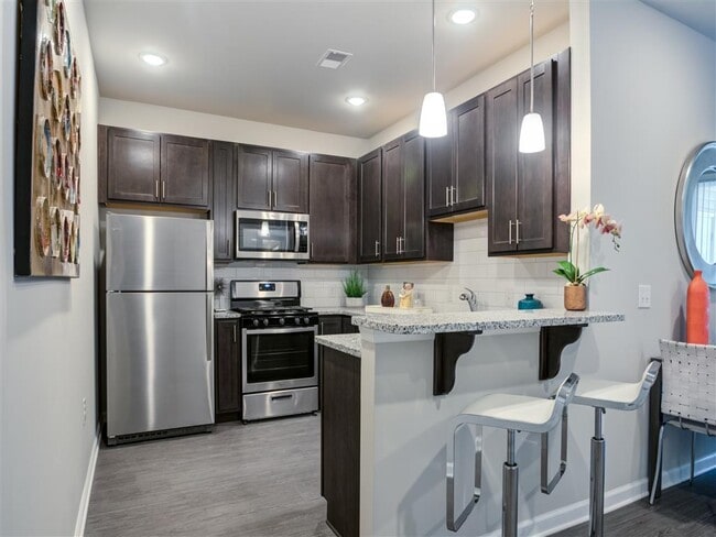 Apartments for rent near Hunterdon County Arboretum in Clinton, NJ ...