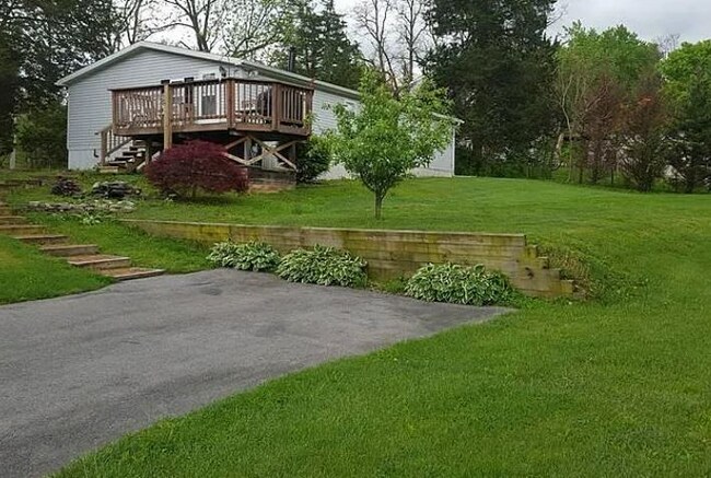 Apartments for Rent in Whitacre VA - Page 8