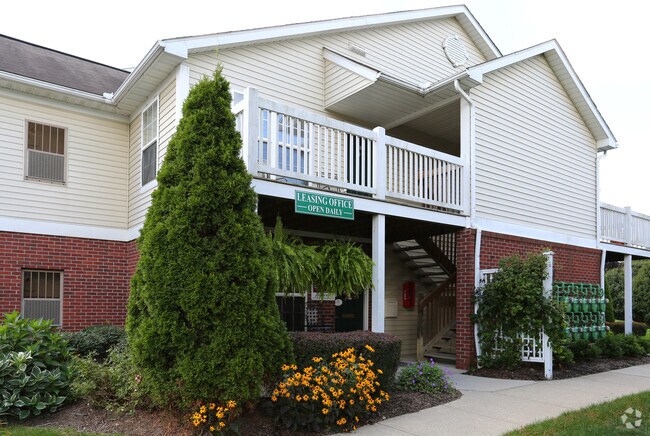 Forest Ridge Rentals - Cuyahoga Falls, OH | Apartments.com