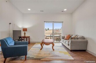 Rocky Ridge Apartments for Rent with Hardwood Floors - Aurora, CO ...