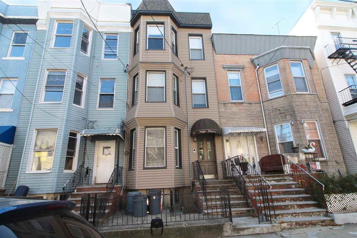 145 Bowers St Unit 1, Jersey City, NJ 07307 - Condo for Rent in Jersey ...