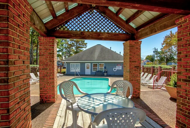 The Winn at 950 - 950 Park Lake Rd Rossville, GA - Apartments for Rent ...