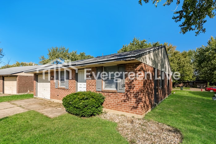 8197 Mount Washington Dr, Huber Heights, OH 45424 - House Rental in ...