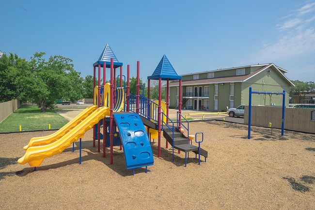 Veranda Village Apartments - Pasadena, TX | Apartments.com