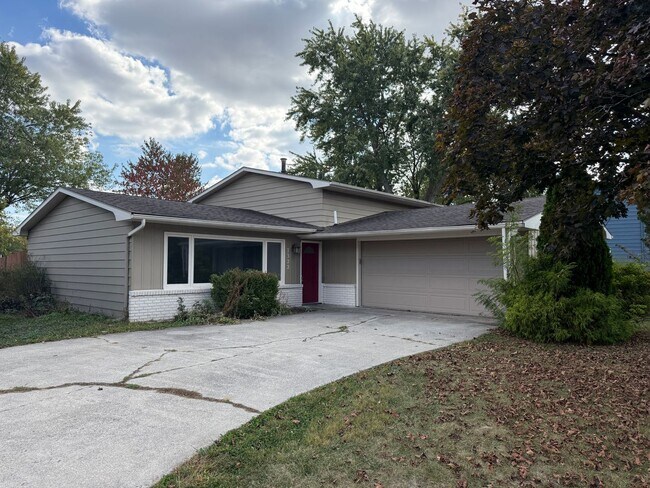 Lake Forest Extended Apartments under $2,000 - Fort Wayne, IN - Updated ...