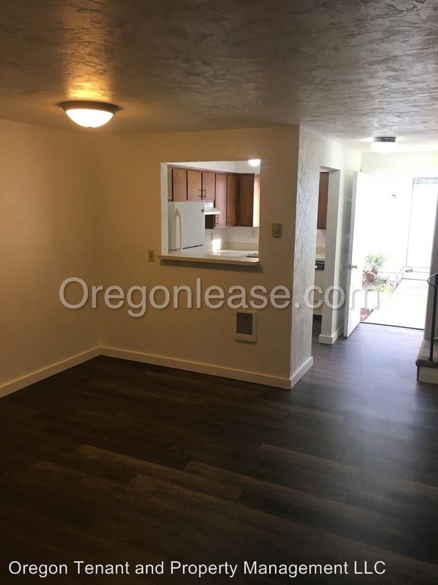 97 D St, Springfield, OR 97477 - Room for Rent in Springfield, OR ...