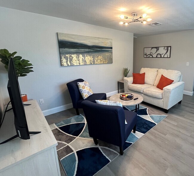 Grove Terrace Apartments for Rent with Hardwood Floors - Dunedin, FL ...