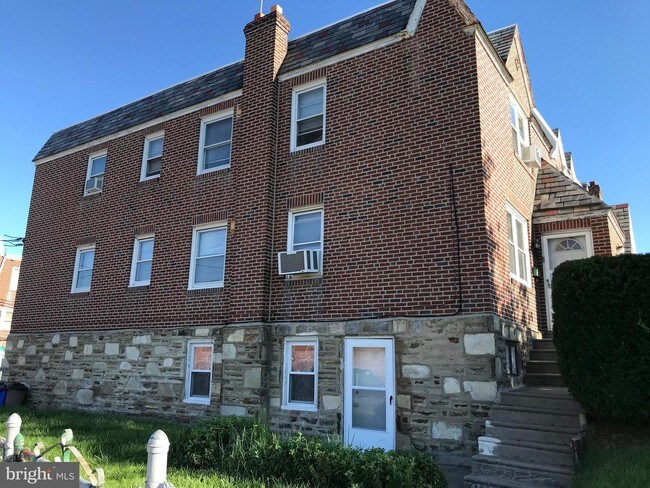6100 Bustleton Ave, Philadelphia, PA 19149 - Townhouse for Rent in ...
