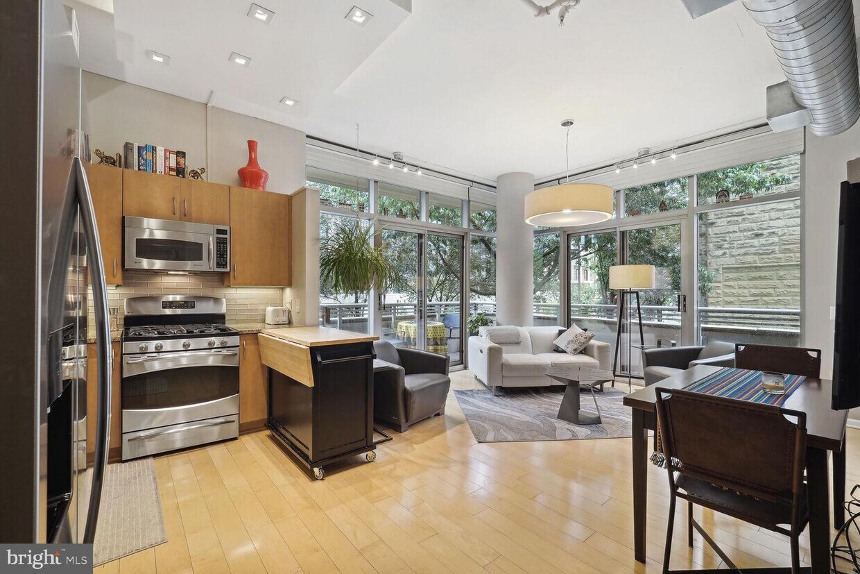 811 4th St NW Unit 218, Washington, DC 20001 - Room for Rent in ...