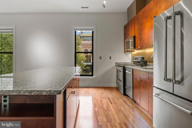 2007 Clipper Park Rd Unit 323, Baltimore, MD 21211 - Room for Rent in ...