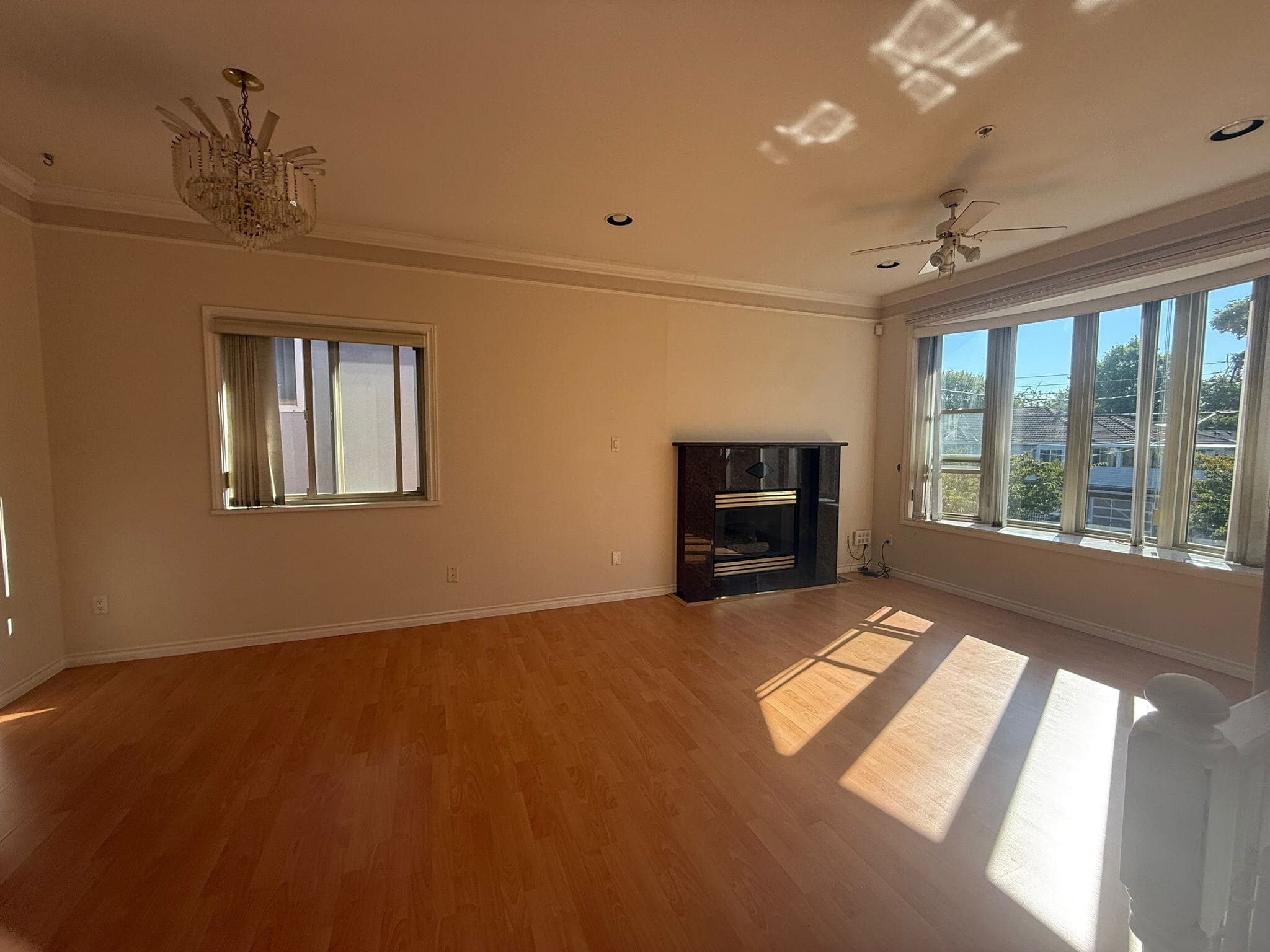 4138 Inverness St Unit Upper, Vancouver, BC V5V 4W7 - Apartment for ...