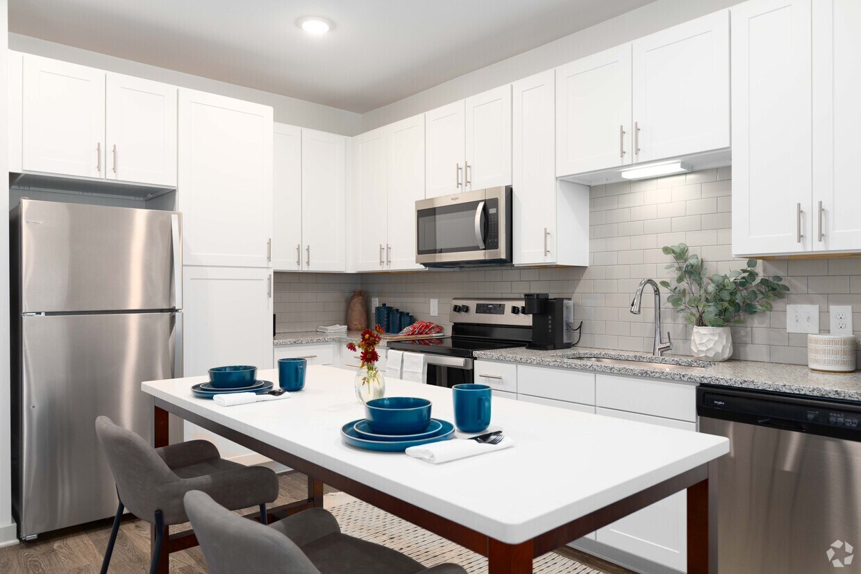 Arlow at Blue Ridge - Apartments in Raleigh, NC | Apartments.com