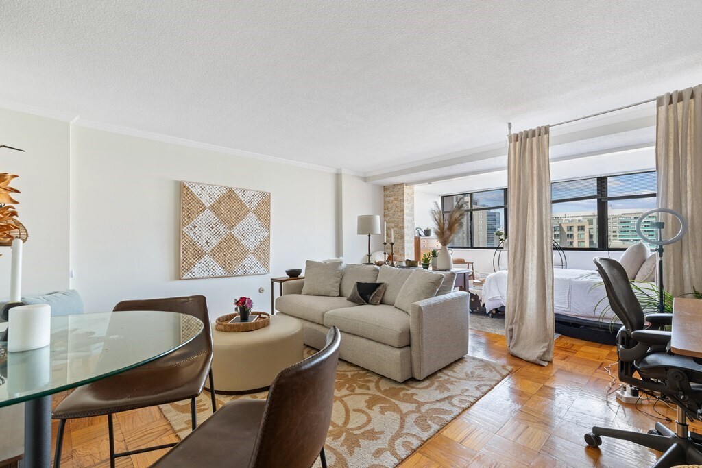 9 Hawthorne Pl Unit 10P, Boston, MA 02114 - Condo for Rent in Boston ...