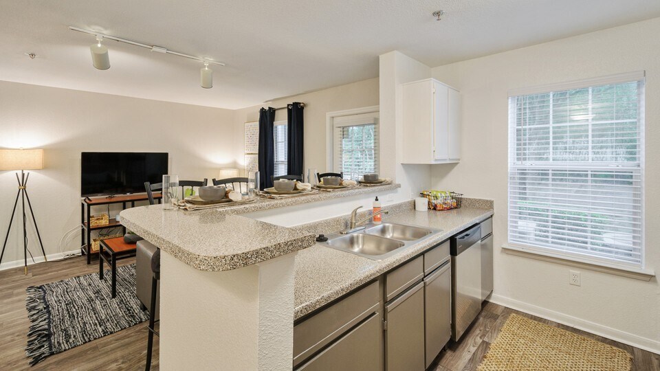 Acasa Bainbridge - 1600 Old Bainbridge Rd Tallahassee, FL | Apartments.com