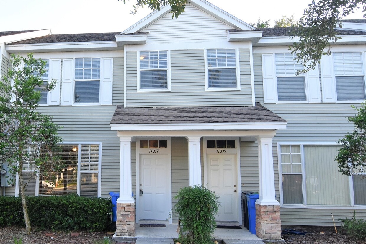 11037 Black Swan Ct, Seffner, FL 33584 - House Rental in Seffner, FL ...