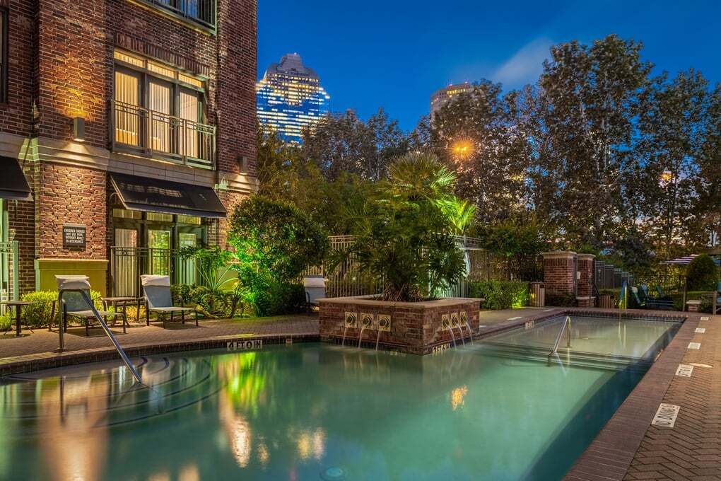 Sabine Street Lofts - 150 Sabine St Houston, TX 77007 | Apartments.com