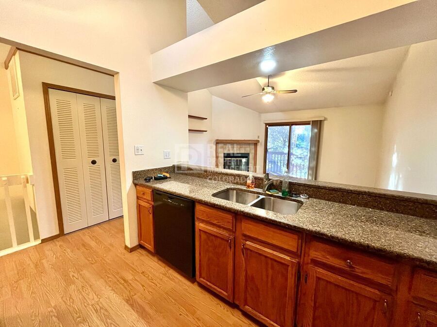 6435 Jonathan Ct, Colorado Springs, CO 80918 - Townhome Rentals in ...
