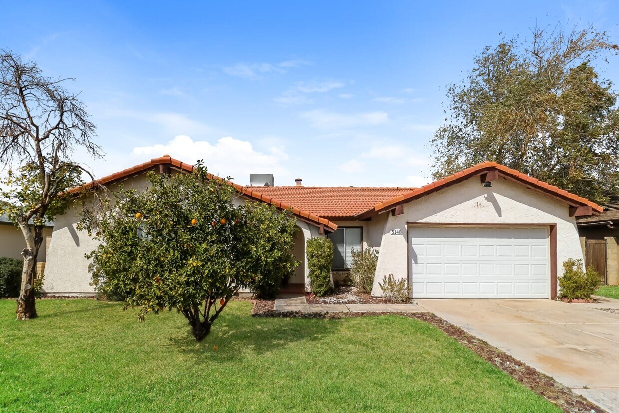 5148 W Laurie Ln, Glendale, AZ 85302 | Apartments.com