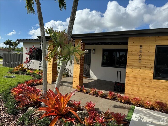 Lake Catalina Student Apartments for Rent - Miami, FL - 1 Rentals | Apartments.com