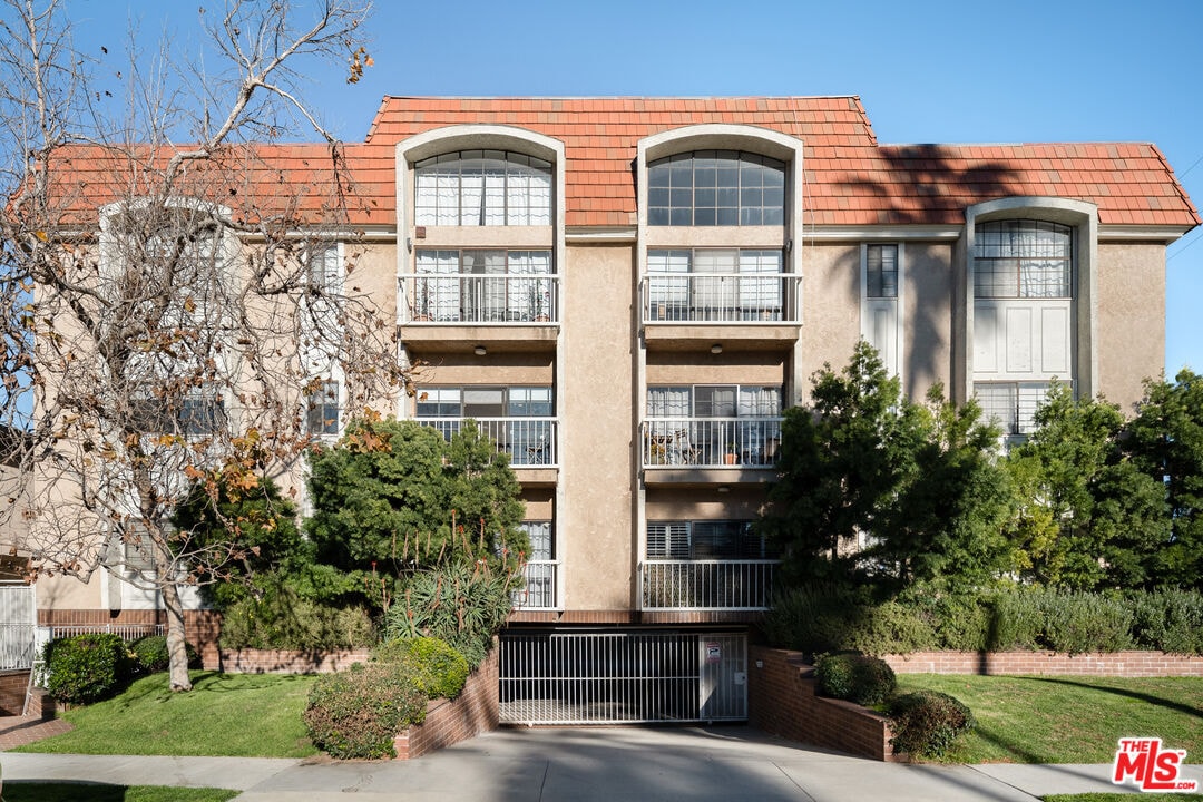 3568 Keystone Av Unit 10, Los Angeles, CA 90034 - Condo for Rent in Los ...