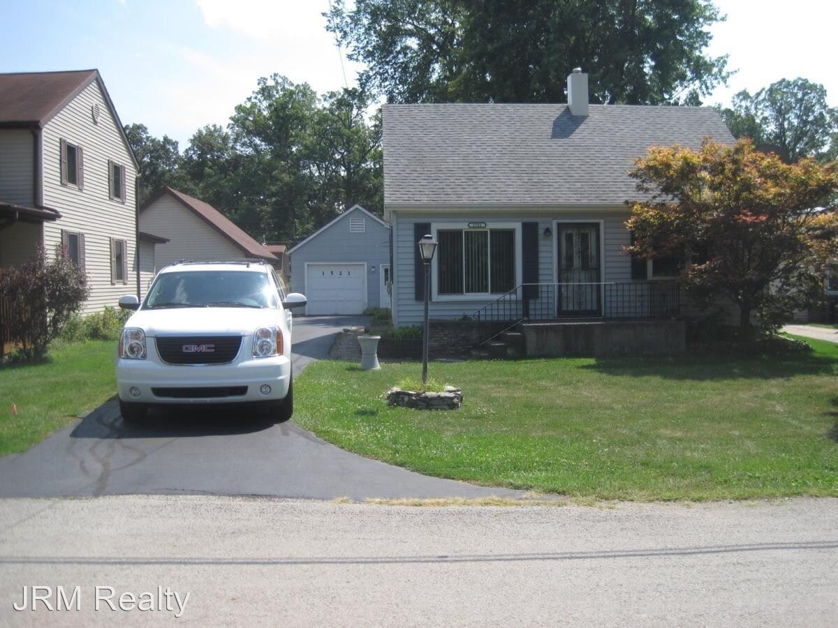 1521 Ashley Ave, Fort Wayne, IN 46825 - House Rental in Fort Wayne, IN ...