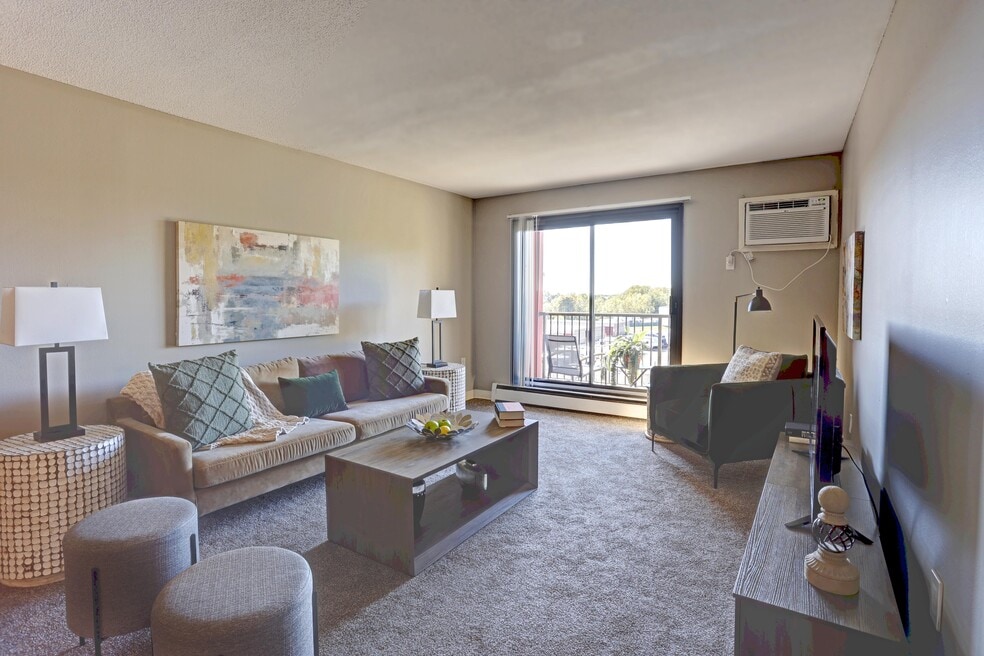 The Knox Apartments - 1801 American Blvd W Bloomington, MN 55431 ...