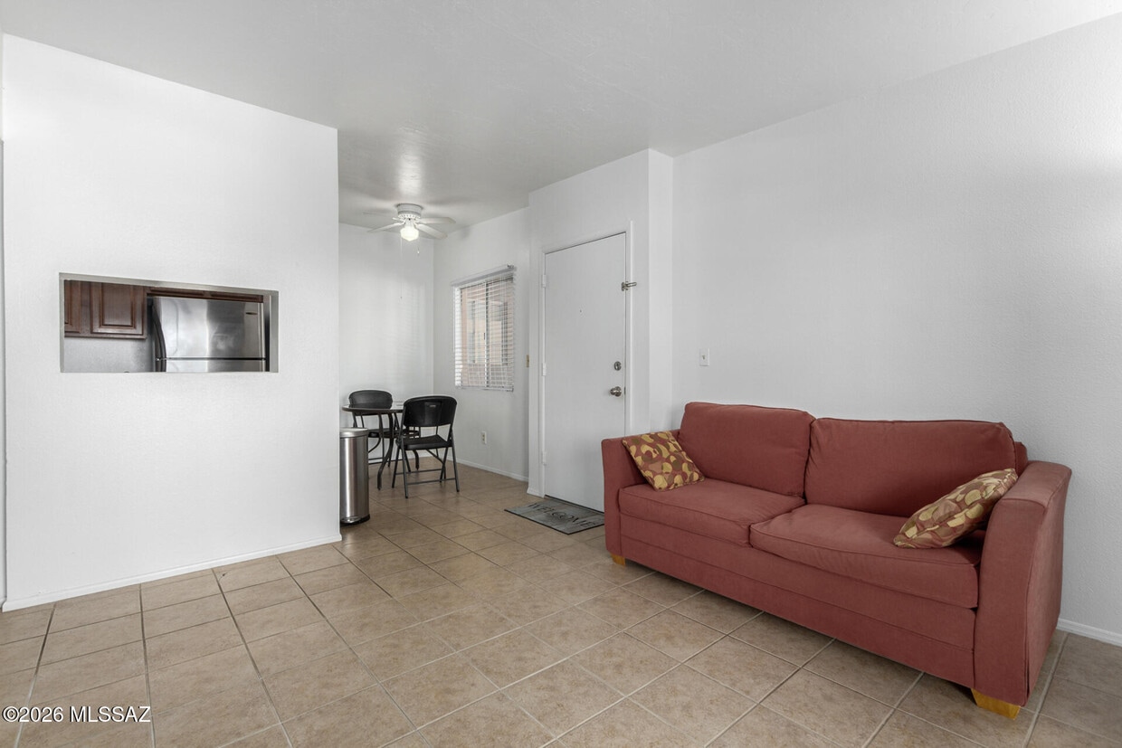 1810 E Blacklidge Dr Unit 123, Tucson, AZ 85719 - Condo for Rent in ...