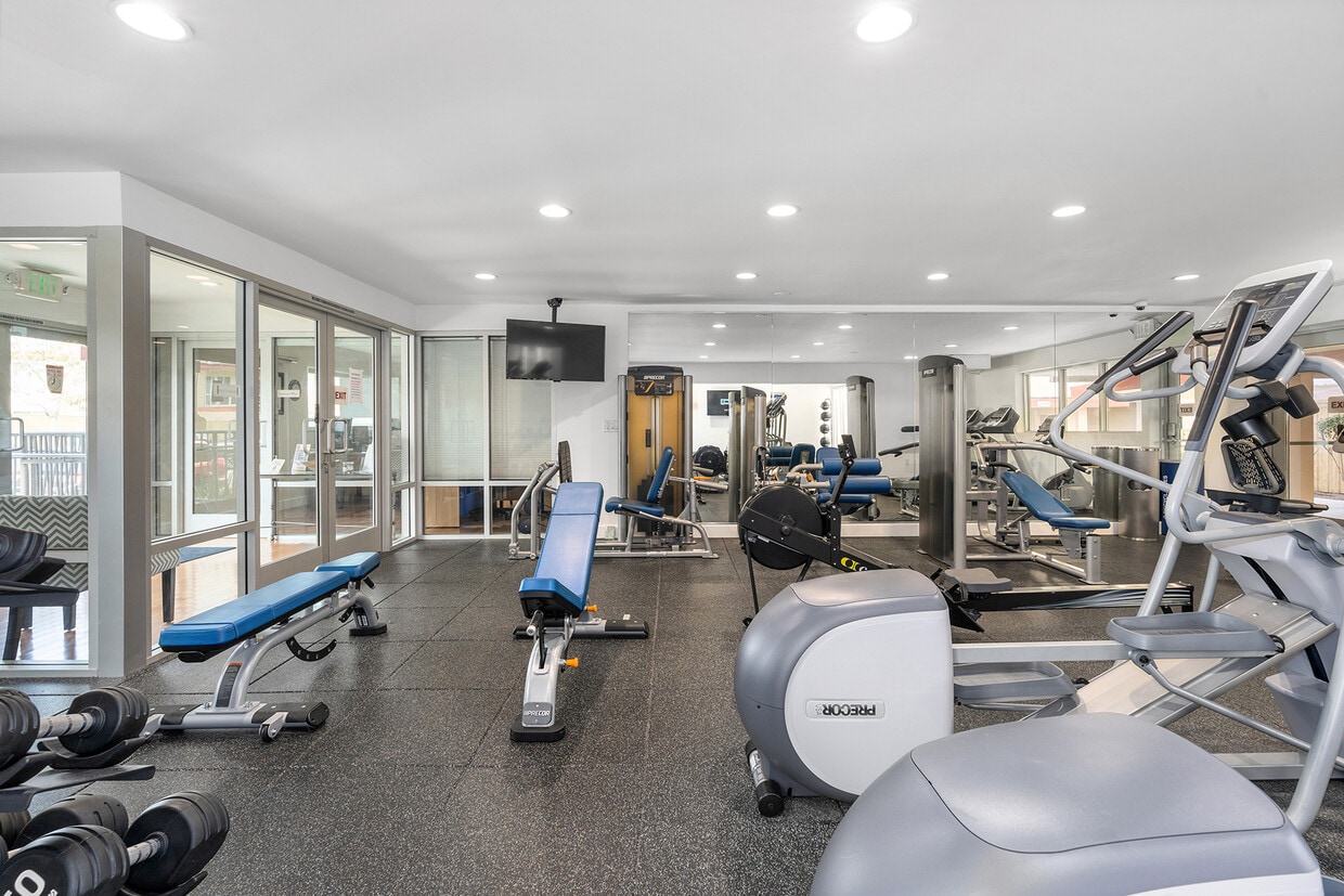 Park Montair - 4550 Montair Ave Long Beach, CA 90808 | Apartments.com