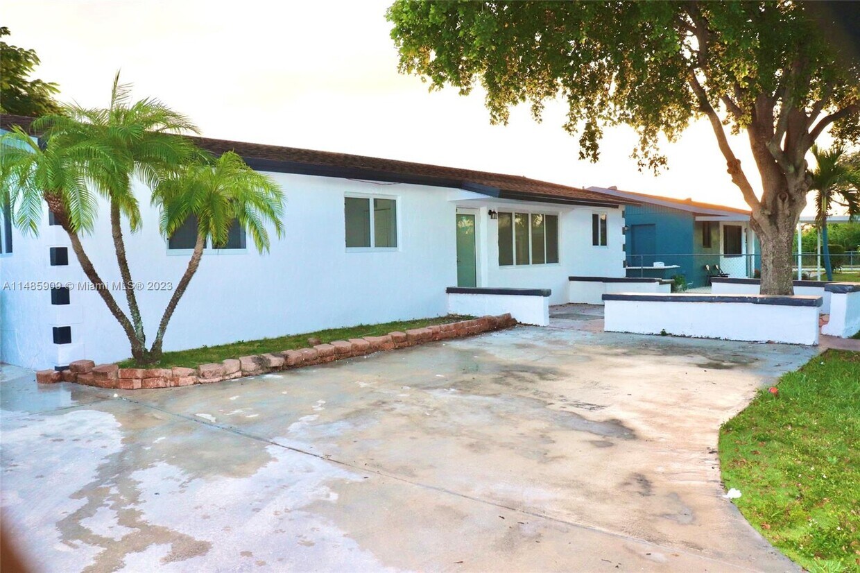 11504 SW 226th St, Miami, FL 33170 - House Rental in Miami, FL ...