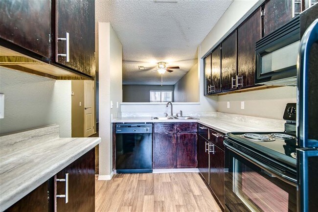 Springhill Apartments Apartments - Overland Park, KS | Apartments.com